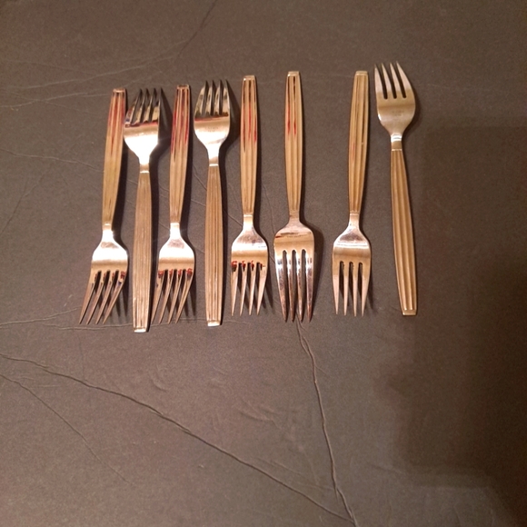 Oneida | Kitchen | Lot Of 3 Oneida Silver Flatware | Poshmark